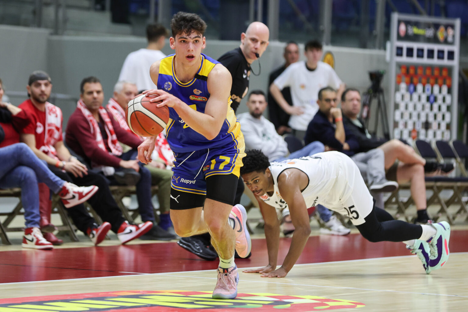 Maccabi Tel Aviv's All-Israeli squad downs Hapoel Beer Sheva, Herzliya ...